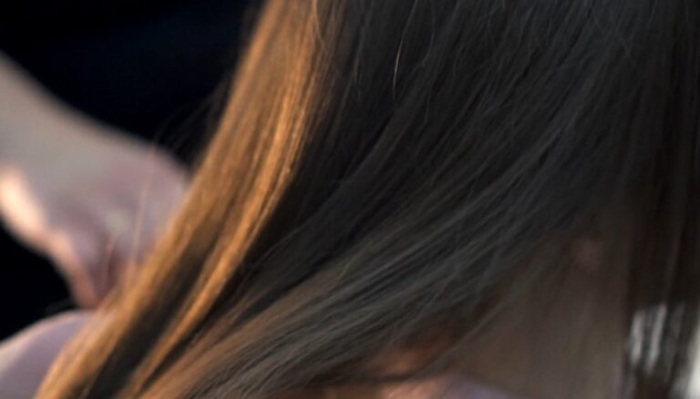 Beyoncé's Hair Care Secrets - Inside Her Natural Hair Routine
